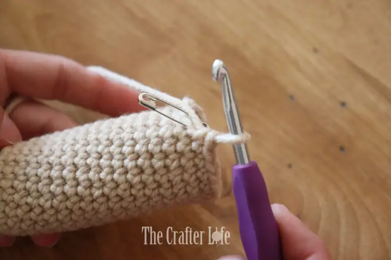 Crochet Baseball Bat – The Crafter Life